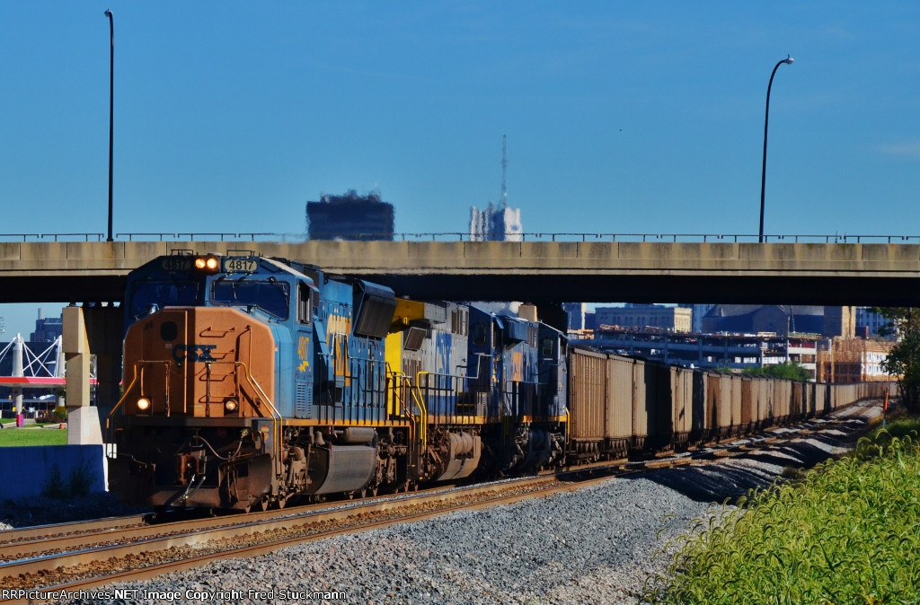 CSX 4817